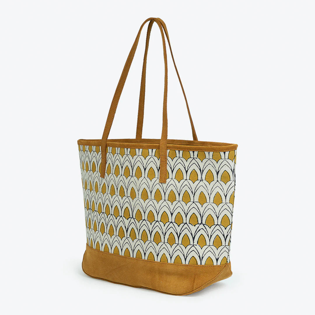 AGAJA TOTE – Fair Trade with Friends AUS